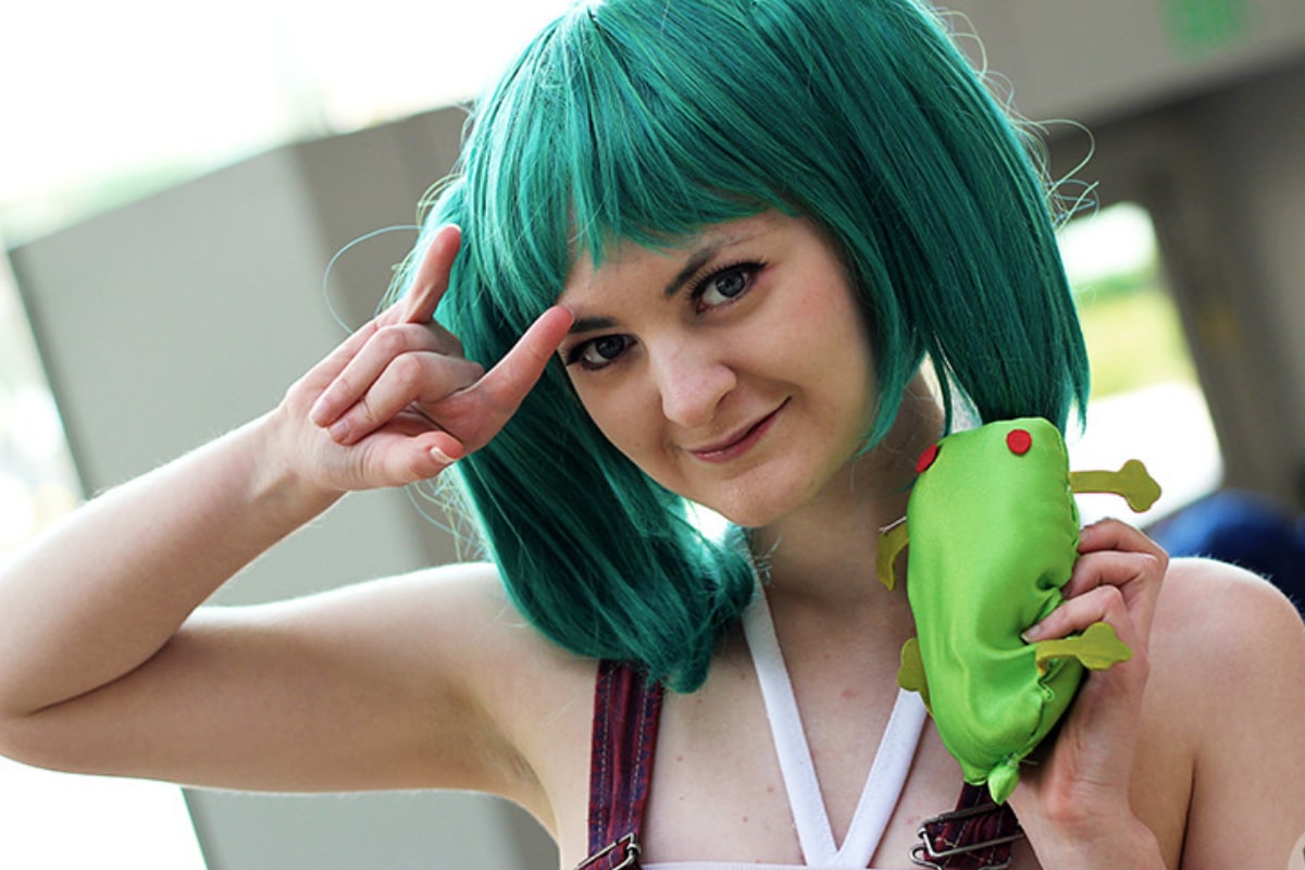 Looking Good in Cosplay WITHOUT Contacts, Wigs, or Makeup?