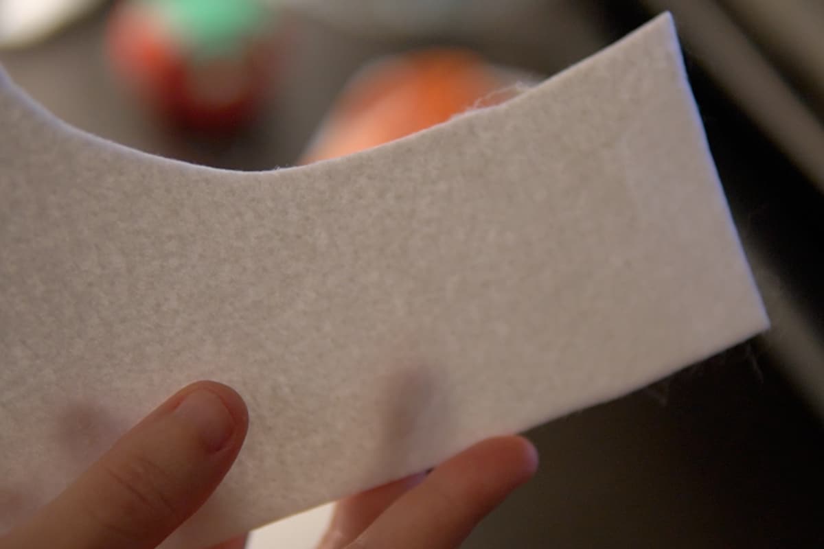 How to Make a Collar Stand Up Like an Anime Character