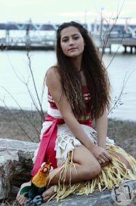 How to Pose for Great Cosplay Photos