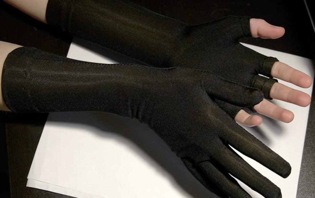 Tutorial How To Make Your Own Gloves For Cosplay including Fingerless 