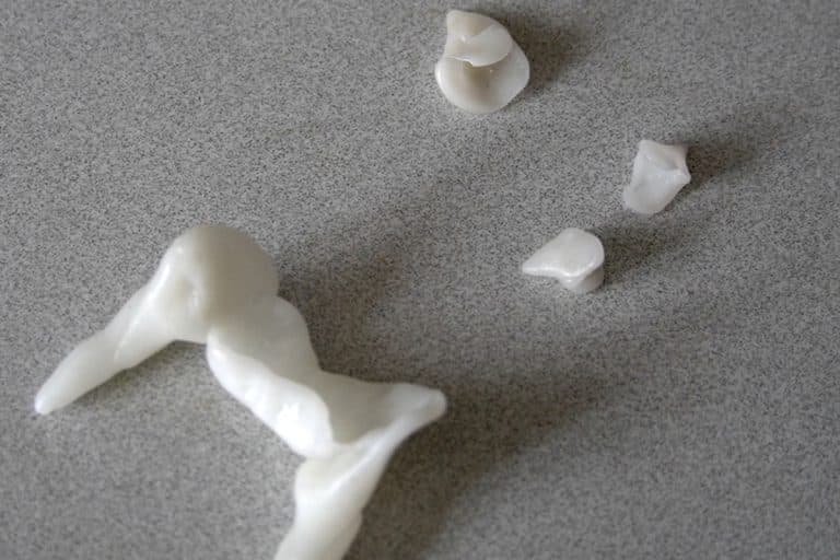 Tutorial: How to Make Vampire Fangs for Cosplay