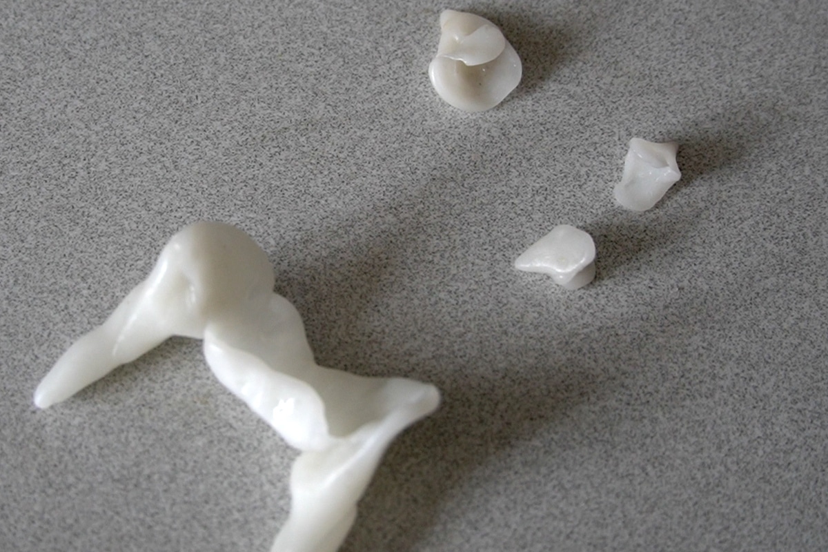 Tutorial: How to Make Vampire Fangs for Cosplay