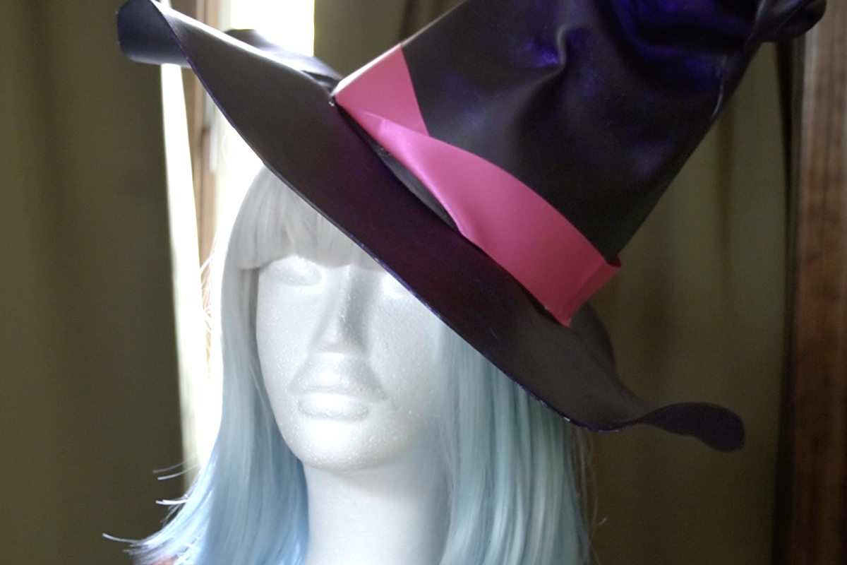 5 Ways to Keep Any Hat On Your Head (even if it's tilted)