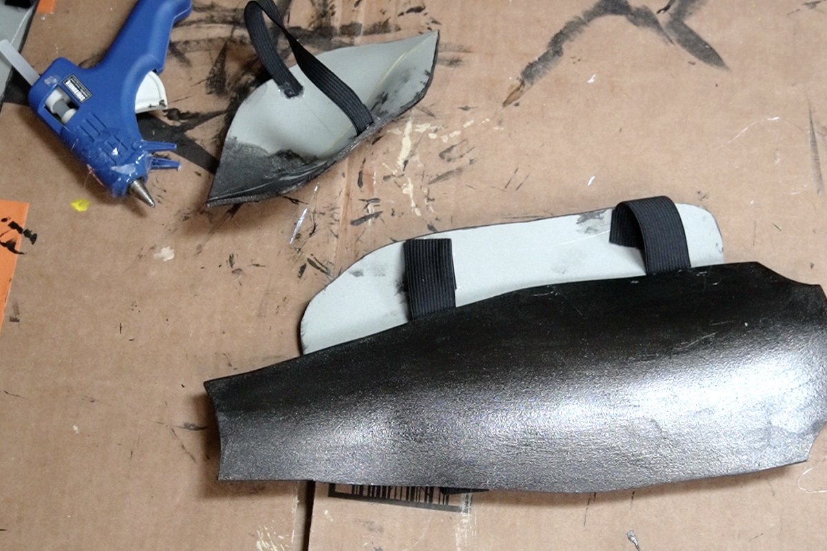 Cosplay Armor: How to Create Leg Armor with a Knee Guard