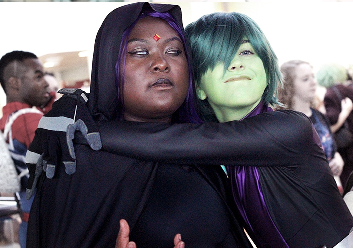 27 Cosplay Pose Ideas for Duos