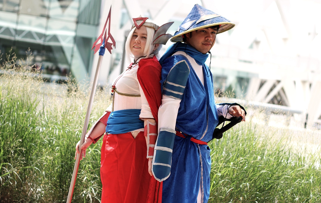 27 Cosplay Pose Ideas for Duos