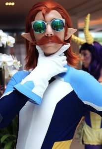 51 Cool Cosplay Poses (for better cosplay photos)